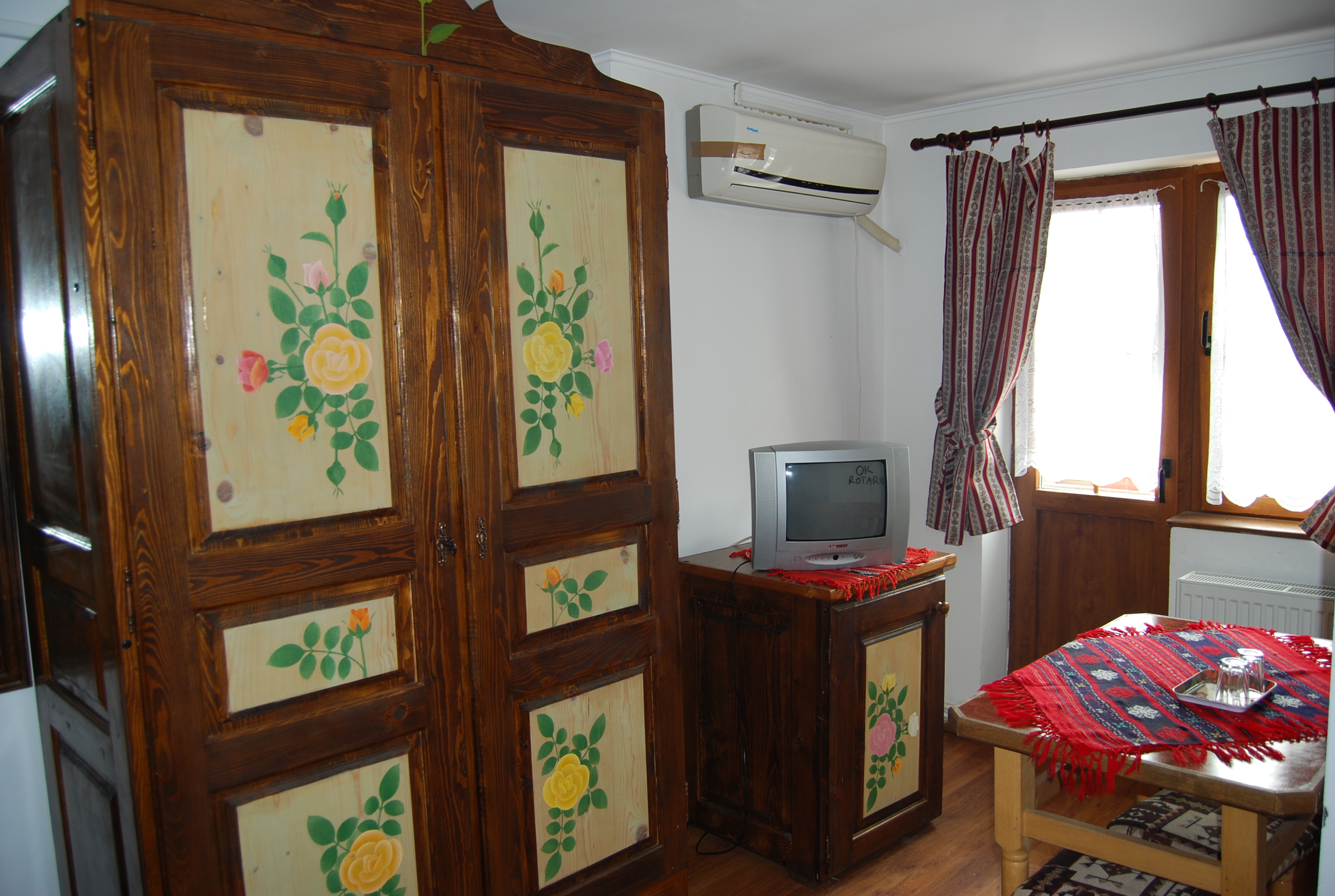 HOTEL CASA ROTARU - Fairsolve.com